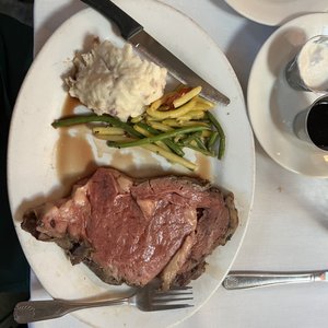 CEDAR CREEK INN - 803 Photos & 830 Reviews - American (New) - 20 Pointe ...