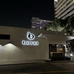 DOVES - Updated December 2025 - 126 Photos & 66 Reviews - 3101 Main St ...