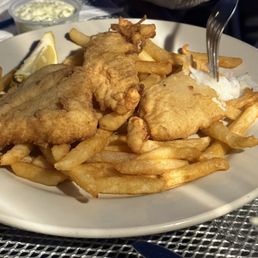 DOCKSIDE SEAFOOD & GRILLE - Updated December 2025 - 194 Photos & 239 ...