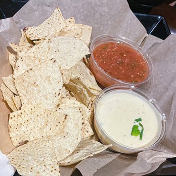 MOVIEHOUSE & EATERY BY CINEPOLIS - Updated March 2025 - 132 Photos ...