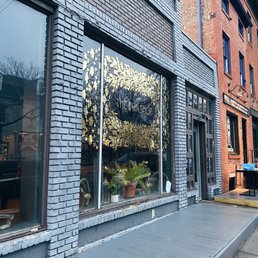 THE BUN SHOP - Updated October 2025 - 518 Photos & 634 Reviews - 239 W ...