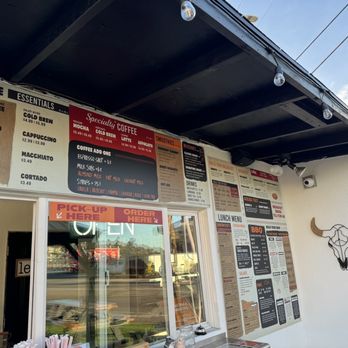 VALLEY FARM MARKET - Updated January 2025 - 384 Photos & 373 Reviews ...