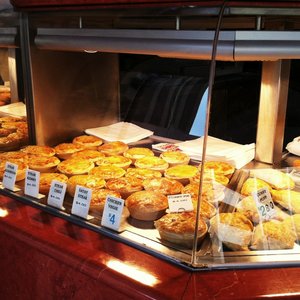 GOLDEN BAKERY - Updated November 2025 - 5/97 William St, Perth Western ...