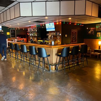 EASY TIGER BAR - Updated May 2024 - 53 Photos & 31 Reviews - 4725 W ...