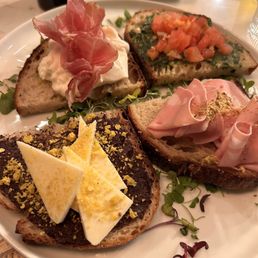 VV THE ITALIAN EXPERIENCE - Updated July 2025 - 362 Photos & 133 ...