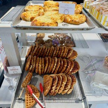 SHILLA BAKERY & CAFE - ANNANDALE - Updated January 2025 - 1164 Photos ...