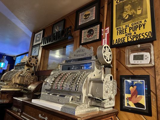 THE GATEWAY TAVERN - Updated October 2025 - 136 Photos & 257 Reviews ...