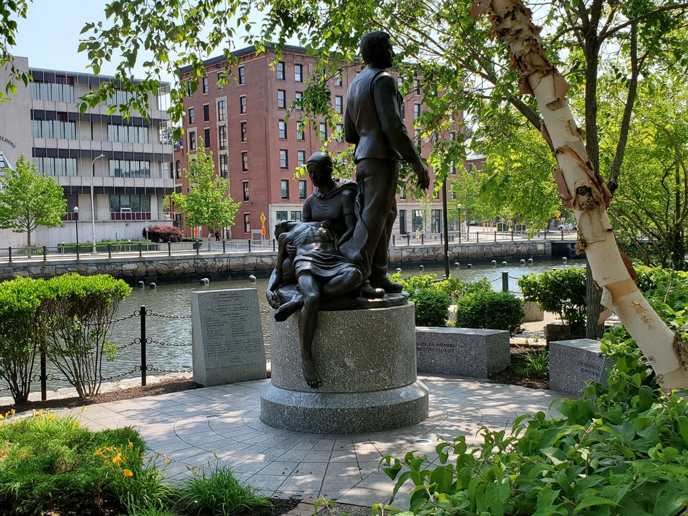 RHODE ISLAND IRISH FAMINE MEMORIAL - Updated June 2025 - 15 Photos ...