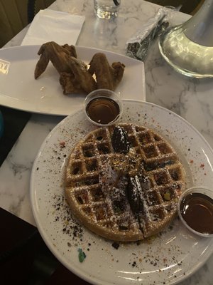 SOUTHERN QUEENZ RESTAURANT & BAR - Updated September 2025 - 349 Photos ...