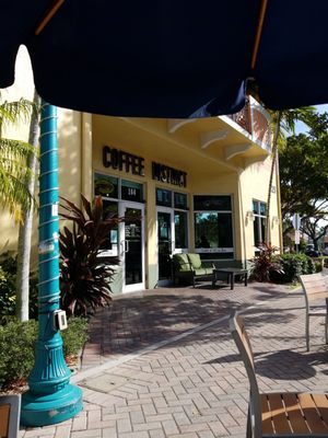 COFFEE DISTRICT - 188 Photos & 161 Reviews - Coffee & Tea - 325 NE 2nd ...