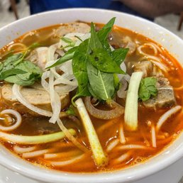 PHO QUE HUONG - Updated August 2025 - 1857 Photos & 491 Reviews - 1160 ...