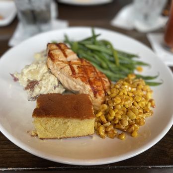 BOURBONS - Updated December 2024 - 356 Photos & 287 Reviews - 440 W ...