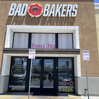 BAD BAKERS - Updated July 2025 - 473 Photos & 290 Reviews - 2301 N ...