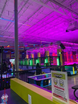 URBAN AIR TRAMPOLINE AND ADVENTURE PARK - Updated May 2025 - 61 Photos ...