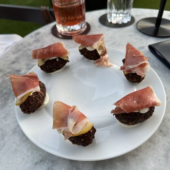 PRELUDE - Updated May 2025 - 77 Photos & 25 Reviews - 707 W 10th St ...