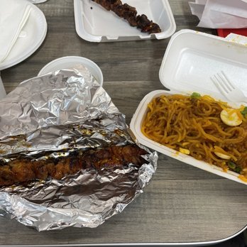 PHILHOUSE - Updated October 2025 - 82 Photos & 71 Reviews - 467 E ...