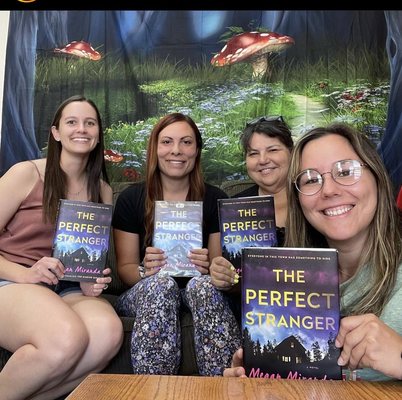 COPPER CAT BOOKS - 113 Photos & 62 Reviews - 1570 W Horizon Ridge Pkwy ...