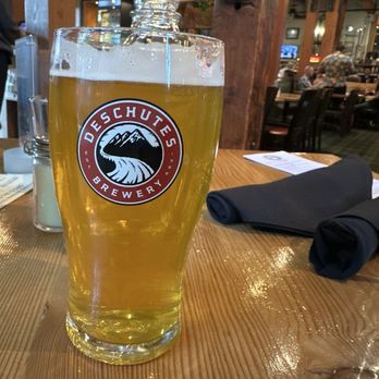 DESCHUTES BREWERY PORTLAND PUBLIC HOUSE - Updated November 2024 - 5273 ...