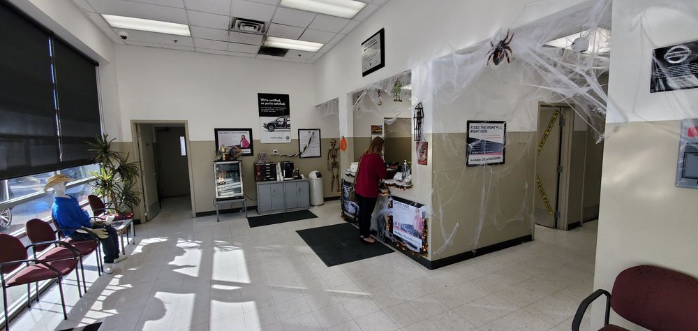 AUTONATION COLLISION CENTER LAS VEGAS - 29 Photos & 101 Reviews - 5720 ...