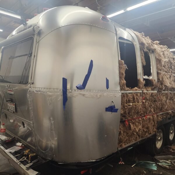 OVERLAND RV - Updated May 2025 - 15 Photos & 13 Reviews - 11137 Pierce ...