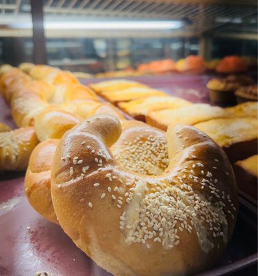 DON PANCHOS BAKERY - 30 Photos & 15 Reviews - 140 Cesar Chavez St ...