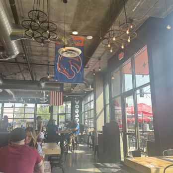 VOODOO BREWING - MERIDIAN - Updated March 2025 - 47 Photos & 41 Reviews ...