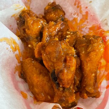WING ALLEY - Updated January 2025 - 108 Photos & 140 Reviews - 2215 E ...