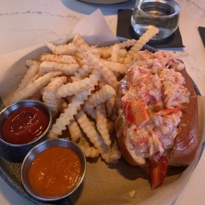 THE SPORTING CLUB - 33 Photos & 24 Reviews - 450 Summer St, Boston ...