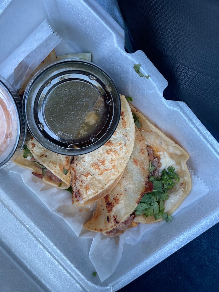 GREEN GHOST TACOS - Updated May 2024 - 126 Photos & 182 Reviews - 1290 E County Line Rd ...