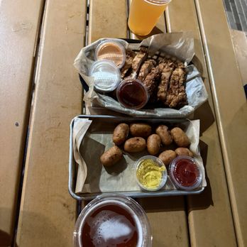 SOLACE OUTPOST - Updated December 2025 - 125 Photos & 72 Reviews - 71 ...