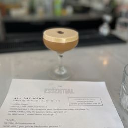 THE ESSENTIAL - Updated December 2025 - 685 Photos & 469 Reviews - 2215 ...