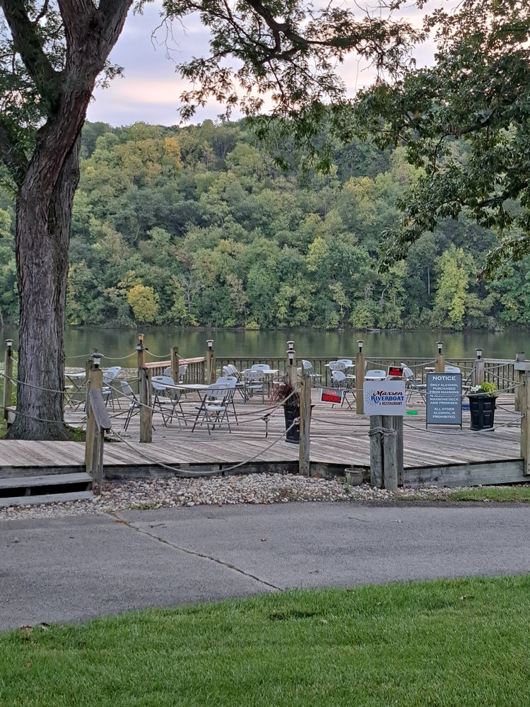 PADDLE WHEEL INN - Updated December 2025 - 55 Photos & 23 Reviews ...