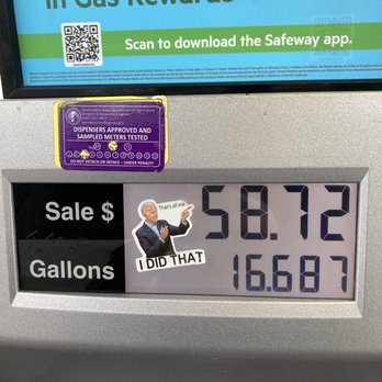 SAFEWAY FUEL STATION - Updated December 2025 - 934 NE Lincoln Rd ...