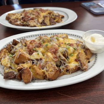 CRAZY TOAST HOUSE - Updated October 2025 - 60 Photos & 55 Reviews - 117 ...