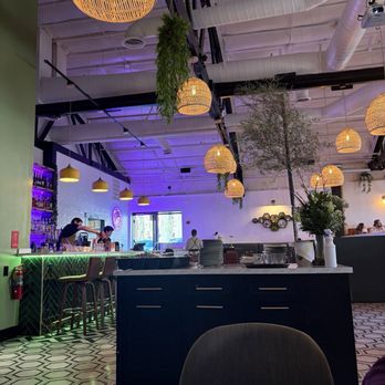 FIORI ITALIAN PIZZERIA - Updated May 2025 - 217 Photos & 154 Reviews ...