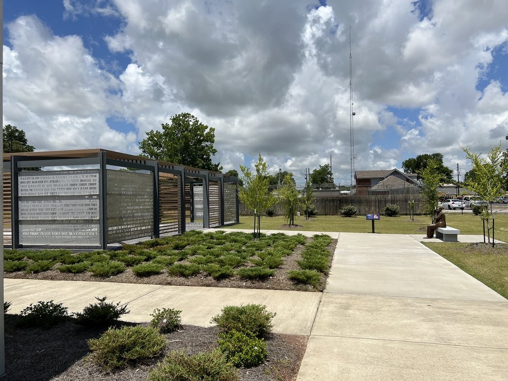 BB KING MUSEUM AND DELTA INTERPRETIVE CENTER - 49 Photos & 25 Reviews ...