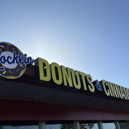 ROCKLIN DONUTS & CINNAMON - Updated January 2026 - 705 Photos & 683 ...