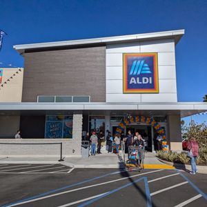 ALDI - Updated June 2025 - 19 Photos - 9340 Mira Mesa Blvd, San Diego ...