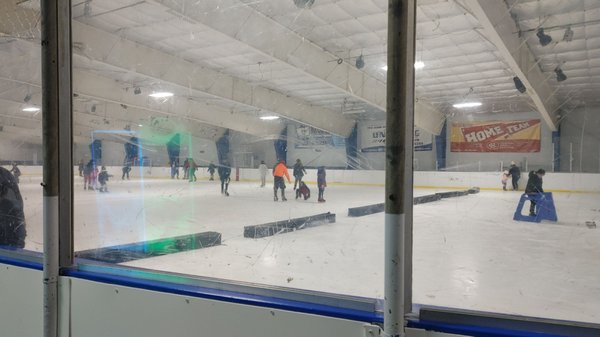 LAKESHORE HOCKEY ARENA & PRO SHOP - Updated November 2025 - 123 Ling Rd ...