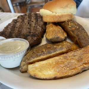 WASTED GRAIN - Updated January 2026 - 1235 Plaza Dr, Carroll, Iowa ...