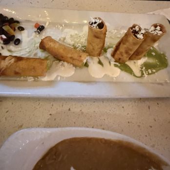 MARTIN’S COCINA Y CANTINA - Updated May 2025 - 1138 Photos & 916 Reviews - 162 N La Brea Ave ...