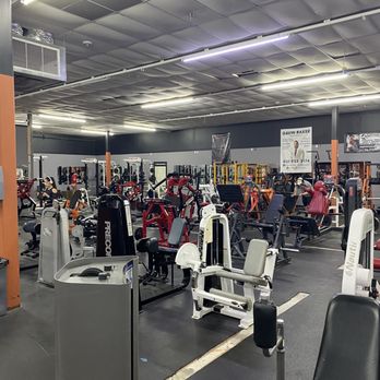 HOUSE OF GAINZ - Updated December 2025 - 59 Photos & 53 Reviews - 610 N ...