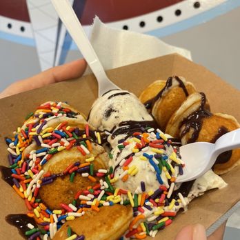 SOUTHERN CUSTARD - Updated May 2025 - 371 Photos & 223 Reviews - 3575 ...