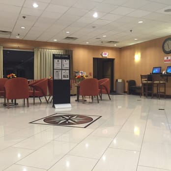 CLARION INN ELMHURST - OAKBROOK - Updated May 2024 - 56 Photos & 47 ...