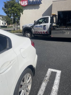 FREEWAY TOWING - Updated December 2025 - 42 Photos & 339 Reviews - 1350 ...