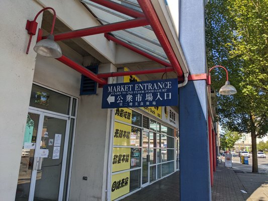 RICHMOND PUBLIC MARKET - Updated October 2025 - 372 Photos & 85 Reviews ...