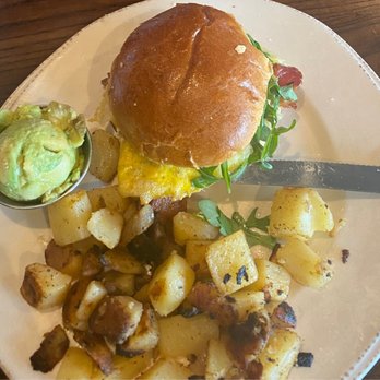 FIRST WATCH - Updated June 2024 - 754 Photos & 322 Reviews - 2850 ...