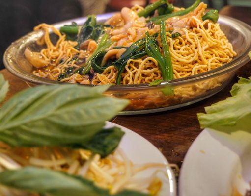 PHO XE LUA VIET THAI RESTAURANT - 521 Photos & 687 Reviews - Vietnamese ...