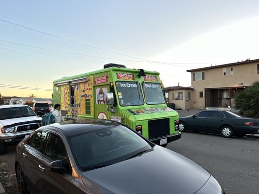 MAXI ICE CREAM - Updated May 2025 - 163 Mace St, Chula Vista ...