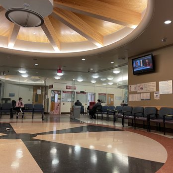 UNM HOSPITAL - Updated August 2024 - 31 Photos & 91 Reviews - 2211 ...